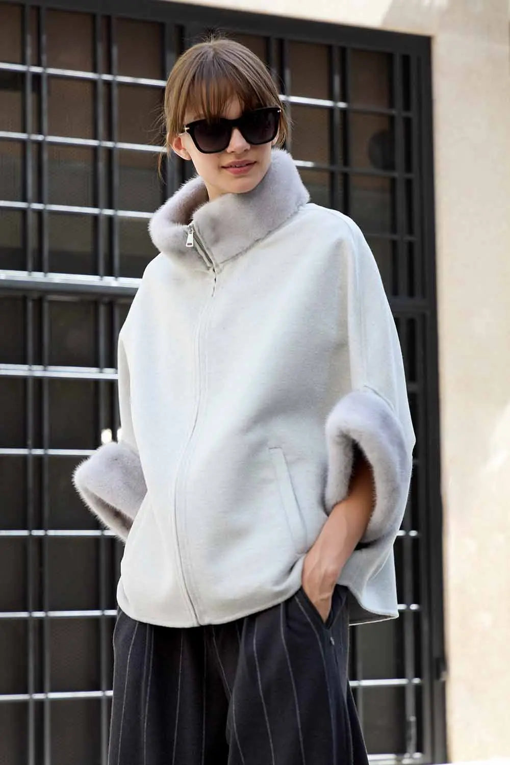 Women’s coat with fur collar and fur hood | Moretti – paolomoretti